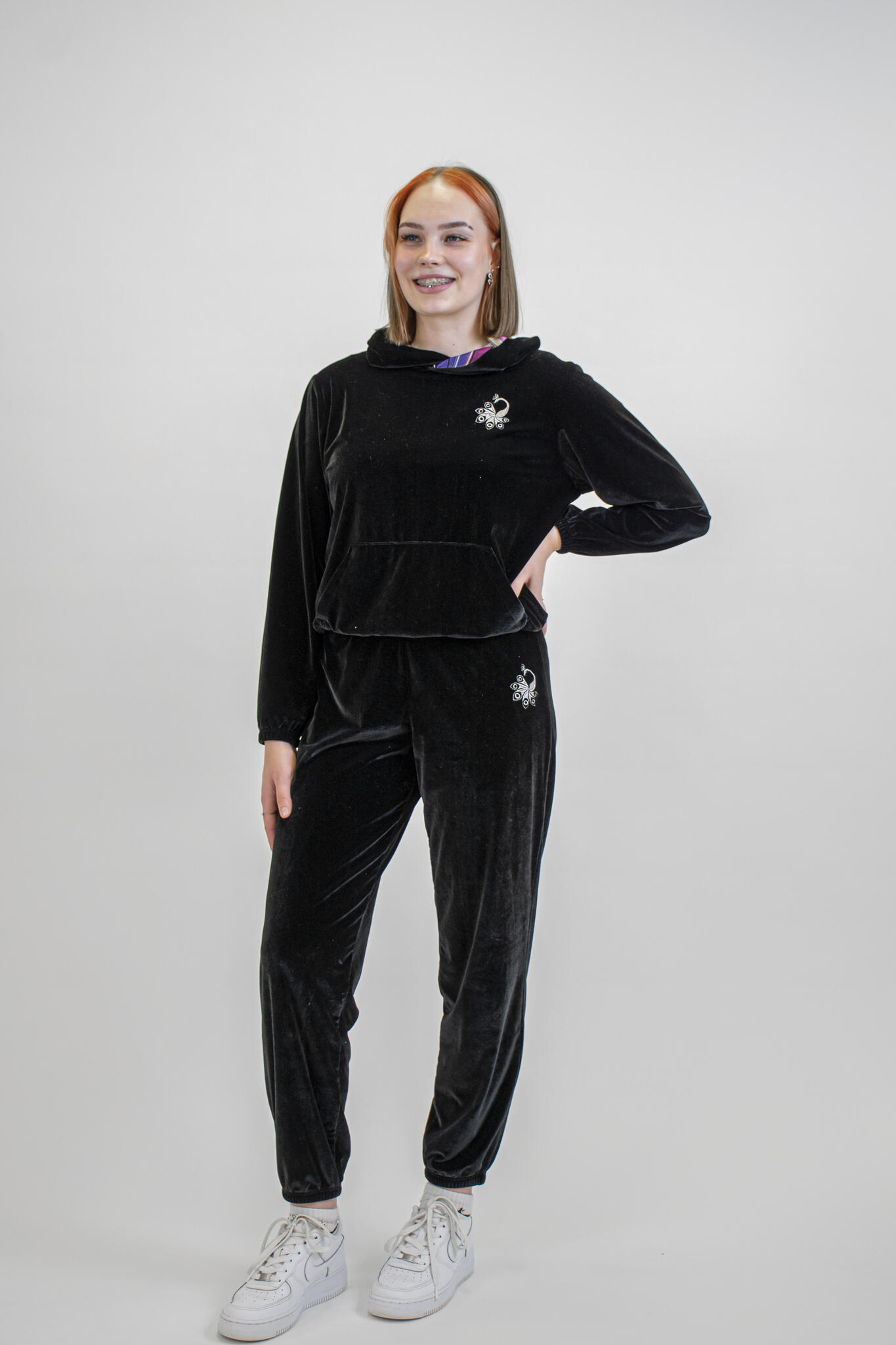 Bibix, Eestis õmmeldud kvaliteetsed sametdressid naistele ja lastele ...